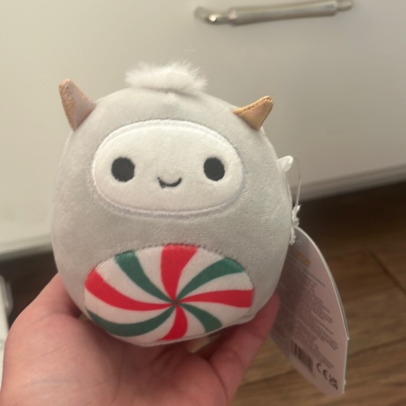 Squishmallows | Toys | Squishmallows Nissa The Christmas Yeti 4 New ...